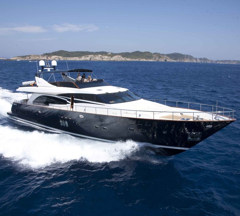 Launched: Superyacht 4400 Fast Fly by Couach — Yacht Charter ...